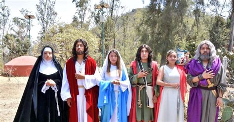 इज़्तपलापा में मसीह का जुनून 179 वें संस्करण में यीशु और मैरी की