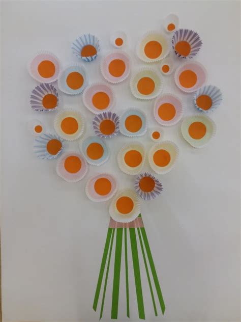 Коллективная работа Аппликация «Букет для мамы 8 фото Воспитателям детских садов школьным