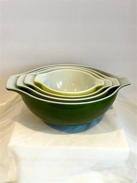 60s Pyrex Verde Cinderella Nesting Bowls Set Of 4 1 Extra Pyrex