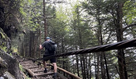 Tips For Maintaining Great Form When Hiking