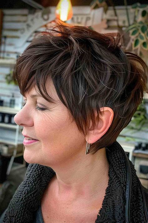 26 Edgy Haircuts For Older Women With A Zest For Life