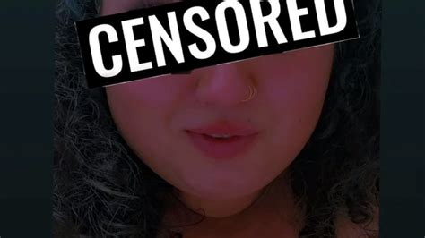 Audio Description Of Voreing A Tiny Little You Gordita Reinas Kingdom