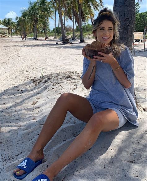 Katelyn Jae Browns Feet
