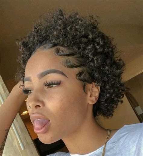 Curly Hair With Swooped Edges Curly Hair Styles Naturally Edges Hair
