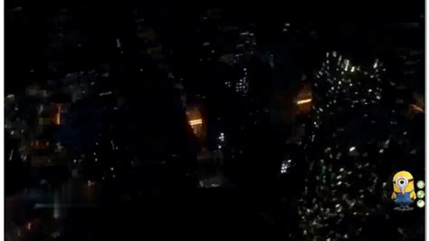 闪电侠女超人被催眠进入梦境，神速力和钛合金眼的超能力也被窃取 凤凰网视频 凤凰网