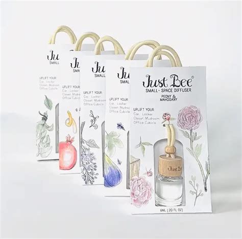 Mini Hanging Oil Diffuser Weeds