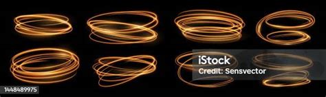 나선형 효과 반짝이는 골드 반짝이 글로우 플레어 파이어 라이트 서클 및 링 트레일 벡터 추상 불 원 반짝이는 마법의 소용돌이 및 에너지 빛 나선형 스핀 돌리기 격리 된 검은