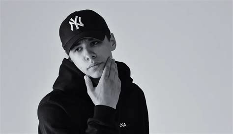 Macan (Макан): Биография артиста - Salve Music