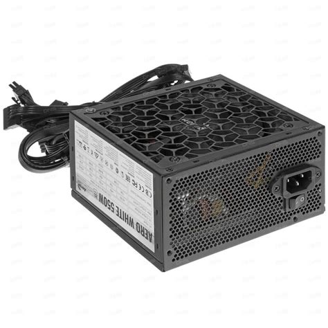 Блок питания AeroCool AERO WHITE 550W (ACPW-AR55AEC.A1) черный - 550 Вт ...