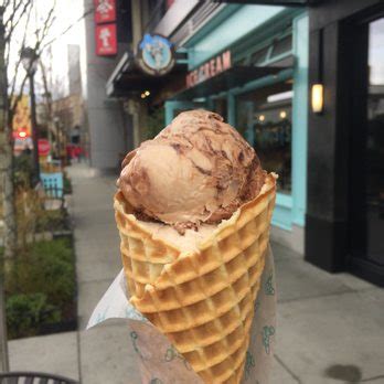 Molly Moons Homemade Ice Cream 598 Photos And 1218 Reviews Ice Cream