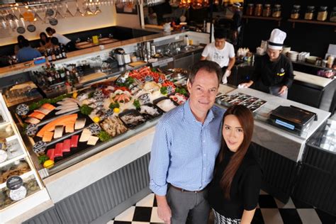 ธรรมชาติซีฟู้ด จากอาหารทะเลนำเข้าสดๆ สู่ The Dock ร้านซีฟู้ดสุดชิค ยกทะเลมาเสิร์ฟจากทั่วโลก