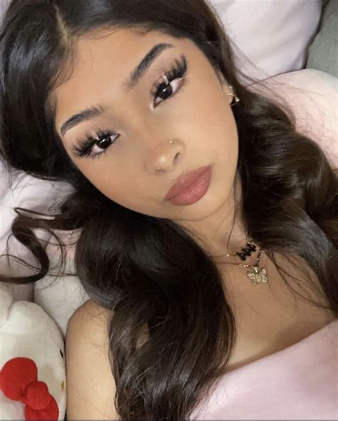Pin By Samantha Samantha On Latina Inspo In 2025 Latina Makeup Looks