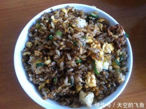 饭炒糊的真实照片菜炒糊了的真实照片 伤感说说吧