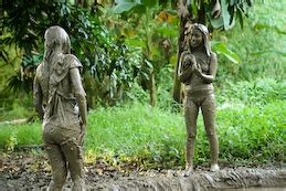 MPV Island Mud Action 10