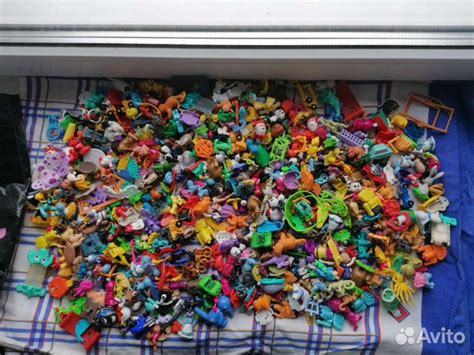 Игрушки из киндер сюрприза пакетом купить в Санкт Петербурге Хобби и отдых Авито