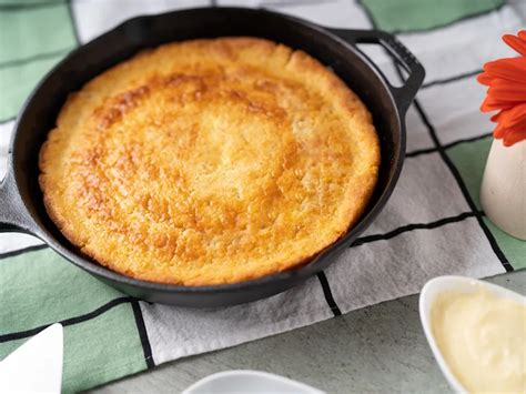 Cheesy Cornbread Skillet Recipe Reader