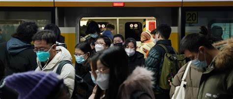 各地人口压力显现40万人离开京津冀 长三角增量腰斩 新浪新闻