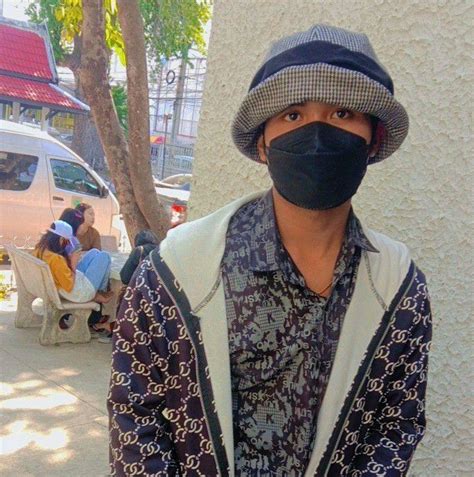 បងប្អូនឯងសោះអត់ចេះស្រឡាញ់គ្នាទេ🤣🤣😀សំណើច😄សើចកំសាន្តអារម្មណ៍😀 កំប្លែង Broun Funnyvideo Bro Un