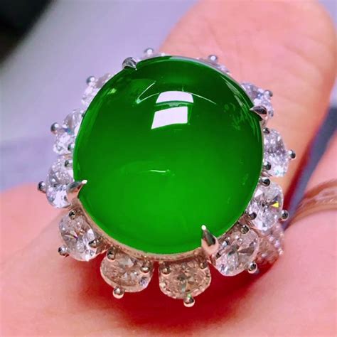 억대 최상급 A급 천연 비취 반지 감상🤗 미얀마산 무화학품처리 무염색처리 녹색 투명 18k 다이아몬드 옥의 왕 옥 경옥 제이다으트 A제이드 유색석 유석