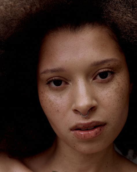 Jennifer Model Management