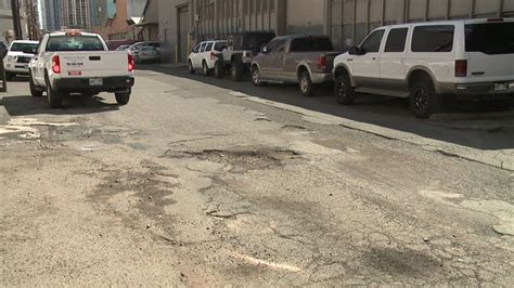 Pothole Detection Yolov11 Object Detection Dataset By Denoming