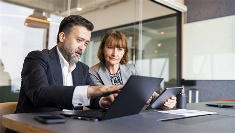 Using Data Reporting To Curb Overtime And Enable Decision Making Hrm