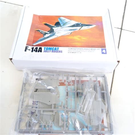 Jual Pesawat Tempur F 14 Model Kit Rakit 1 144 1 72 1 48 Miniatur