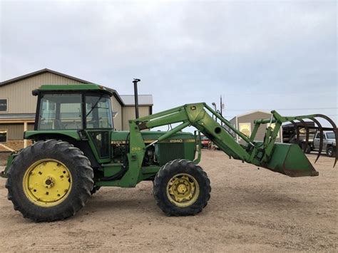 82 Jd 2940 Mfwd W Jd 260 Loader 23 000 American Ag Video Auction