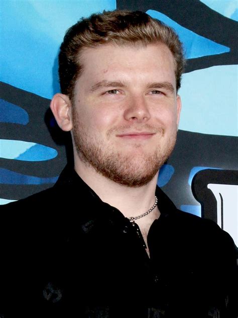 Sean Ryan Fox Actor