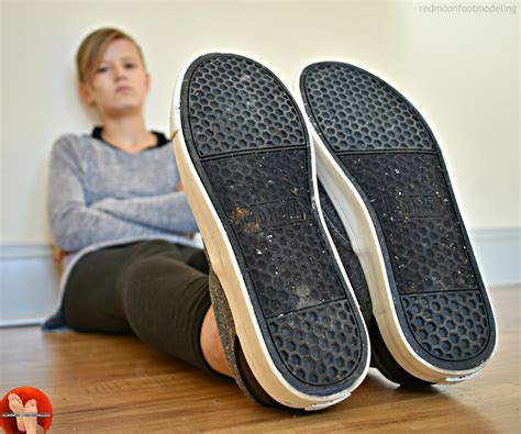 Chloe N Set 4 2019 1532