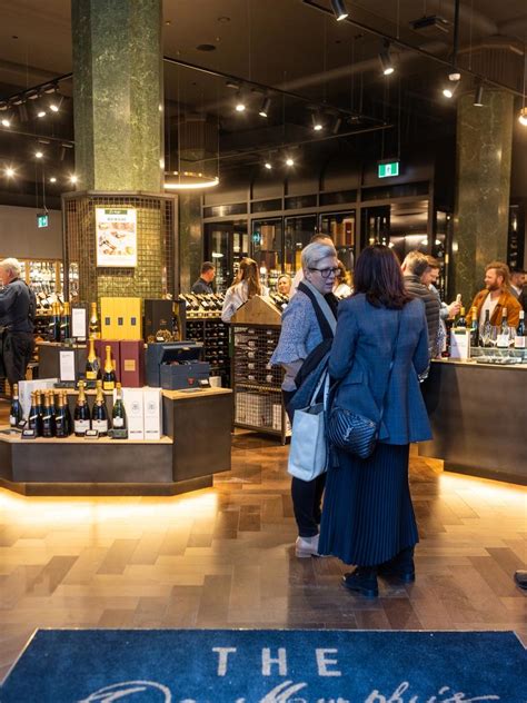 Sydneys Lindt Siege Cafe Reopens As Dan Murphys Bottle Shop The Advertiser