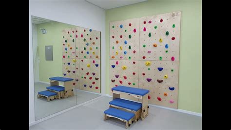 주포트 아동발달센터 감각통합치료실내 다양한 늑목 설치사례 다기능입체늑목 암벽 사다리 그물 늑목 아동발달센터 감각통합치료실 작업