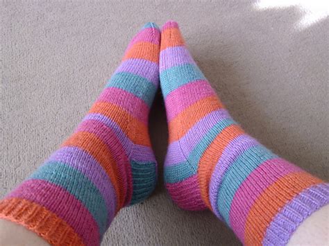 Ravelry Adult Sock For Beginners Pattern By Louise Tilbrook