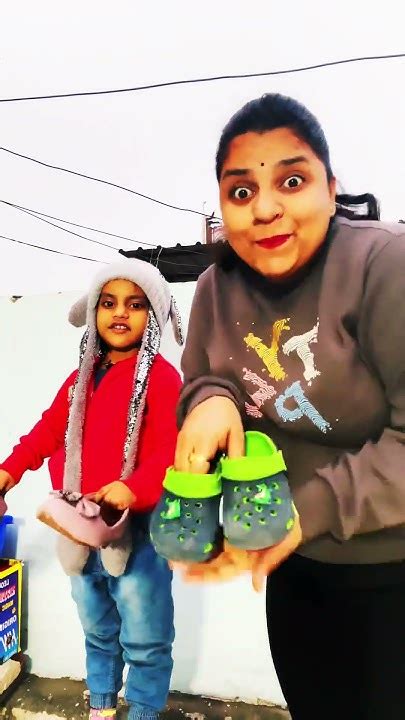 Are Janya Pink K Alawa Bhi Koi Sleeper Lelo Funny Fun Comedyviralshortsyoutubeshorts