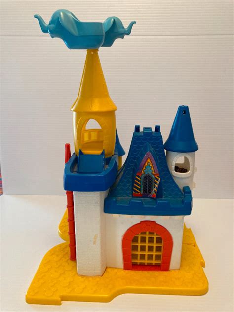 Vintage Mickey Mouse Magic Kingdom Weebles Castle Playset 1977 Arts And Collectibles Edmonton