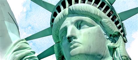 La Estatua De La Libertad Símbolo De Los Estados Unidos Pero Que Se
