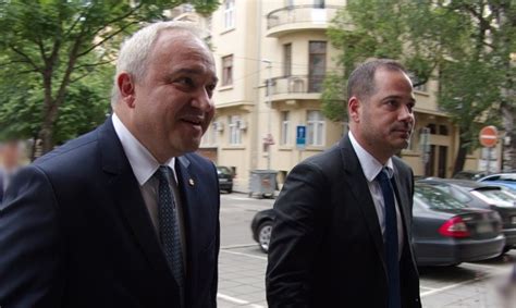 Демерджиев със скандално разкритие МВР шеф замесен в трафик на мигранти