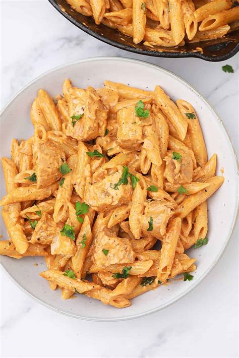 Creamy Spicy Chicken Pasta Recipe Chicken Vibes