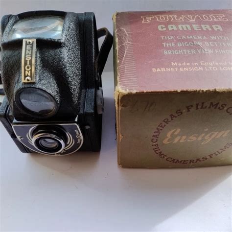 Vintage Ensign Ful Vue Box Camera With Original Box Working Shutter