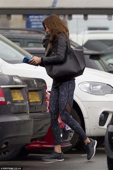 Melanie Sykes Shows Off Her Gym Honed Body In A Sexy Mini Dress Daily Mail Online