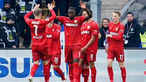 Vfb Stuttgart News Ohne Klausel Vfb Stuttgart Verlängert Mit Trainer