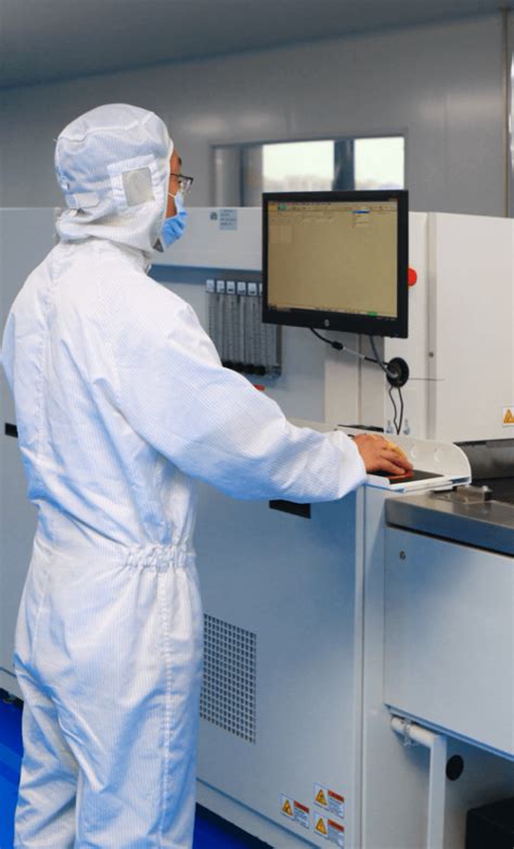 High Performance Mems Accelerometer