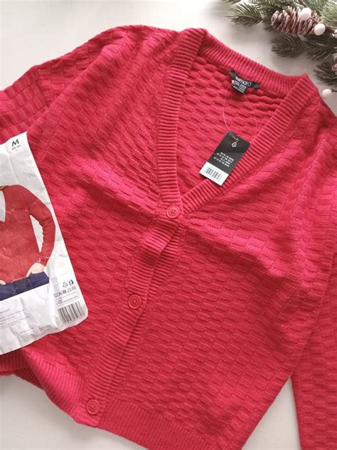 Фірмовий светр кардиган — ціна 365 грн у каталозі Светри Купити жіночі речі за доступною ціною