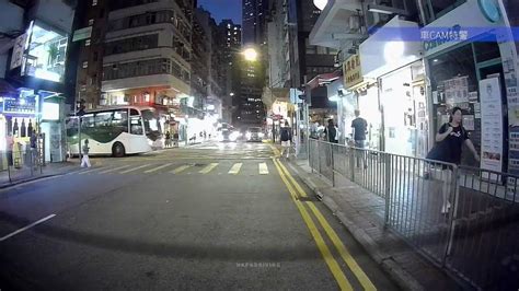 車cam直擊 阿嬸衝燈跑過馬路 差啲落旅巴底 😨 Youtube