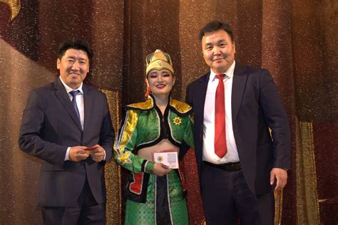 СУИС ийн Бадмаараг СУИС ийн Бадмаараг АХЛАХ Сургууль