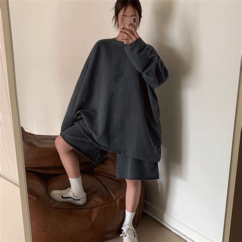 본지샵 5xl고퀄리티 ️빅사이즈오버핏남녀공용통통77 88커플룩 토미 피그먼트 박시핏 긴팔 맨투맨 티셔츠 반바지 트레이닝 세트 Set 무료배송