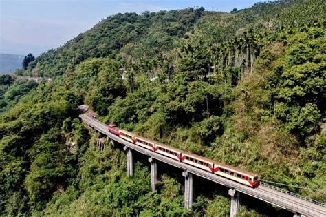阿里山「戀戀林鐵情」列車 10人以上團體提早開放傳真預約 生活 自由時報電子報