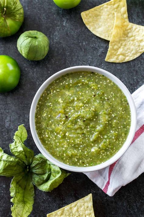 Roasted Tomatillo Salsa Recipe Recipe Homemade Salsa Verde Roasted