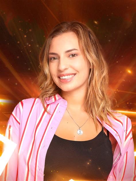 Léa Biographie Et Vidéos Tf1 Rwanda 🇷🇼