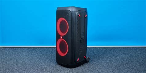 JBL Partybox 310 im Test: die Überall-Partymaschine? - HIFI.DE
